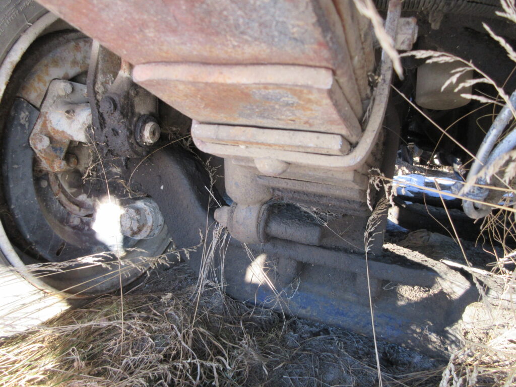1989 FREIGHTLINER FLA CABOVER - Westlock Truck Parts